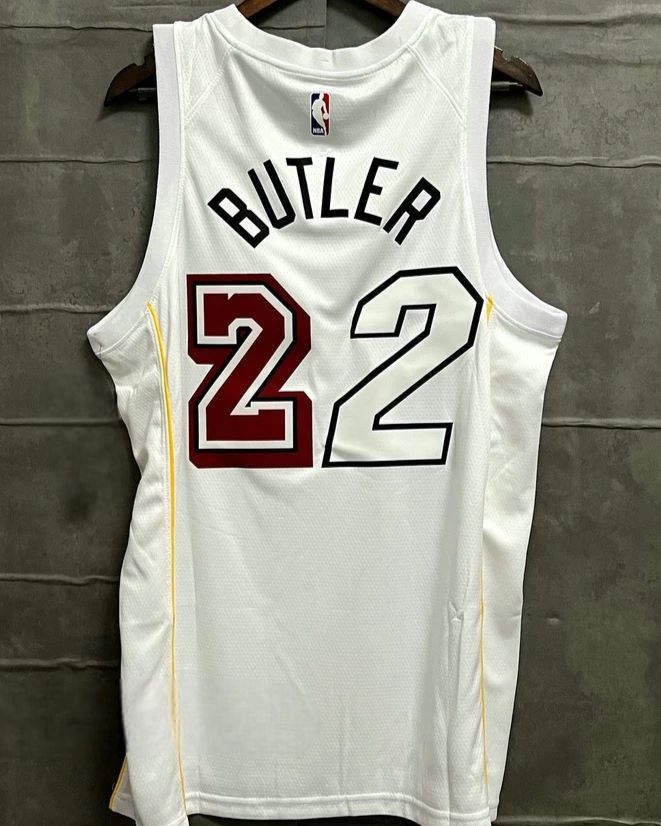 BUTLER JIMMY (MIA) – Jersey Legends